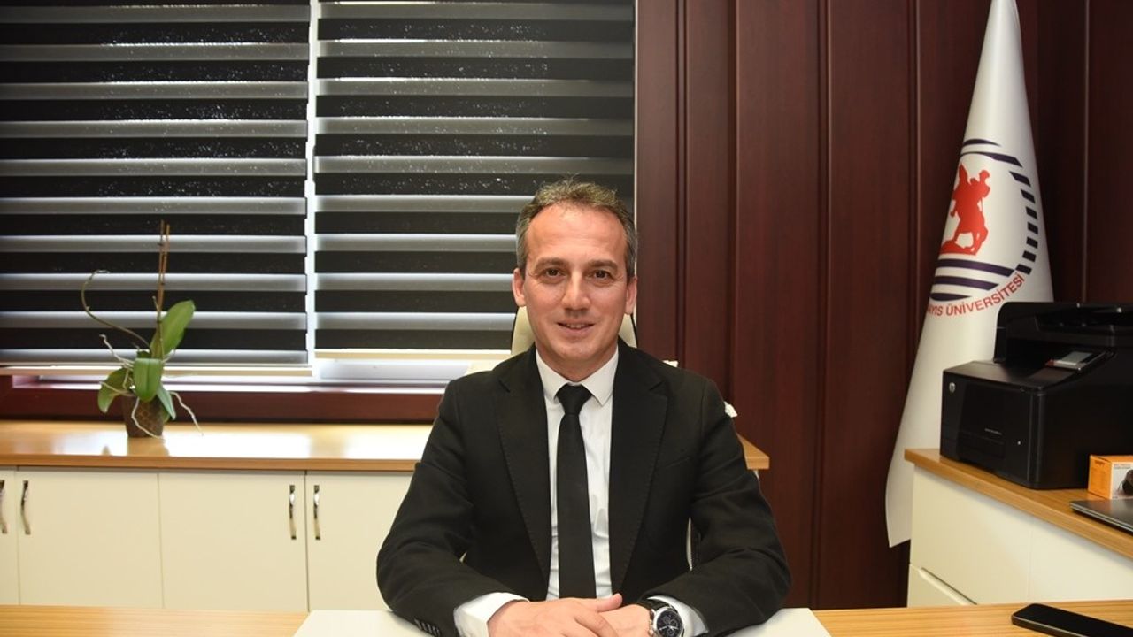 Türk Nöroloji Derneği’nin yeni başkanı Prof. Dr. Murat Terzi - Vitrin Haber - Sinop Haberleri