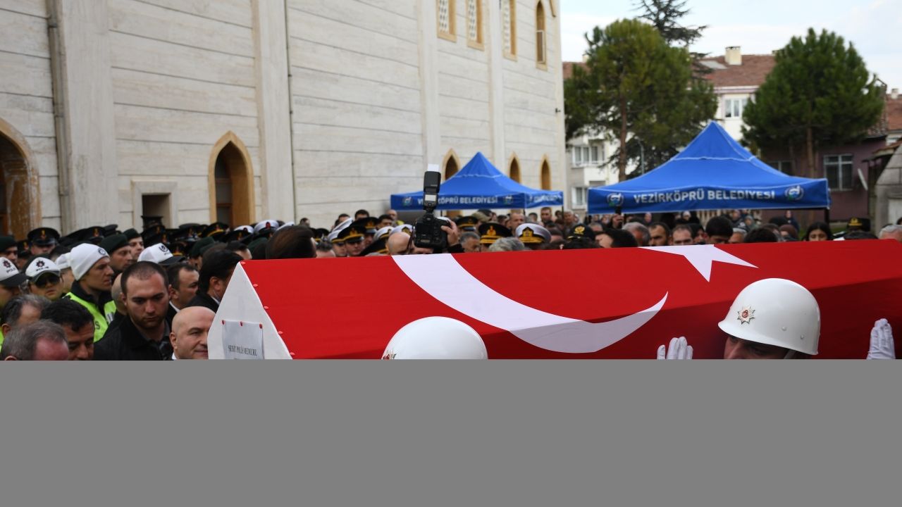 Şehit polis memuru Orhan Mutlu son yolculuğuna uğurlandı - Vitrin Haber ...