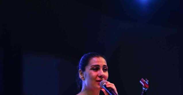 Enerjisiyle tatilcileri coşturdu - Vitrin Haber - Sinop Haberleri